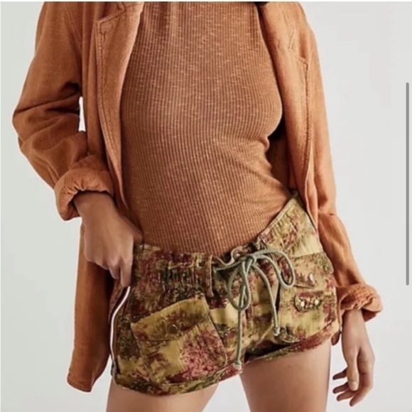 Free People | Shorts | Free People Waimea Slouchy Floral Side Stripe ...